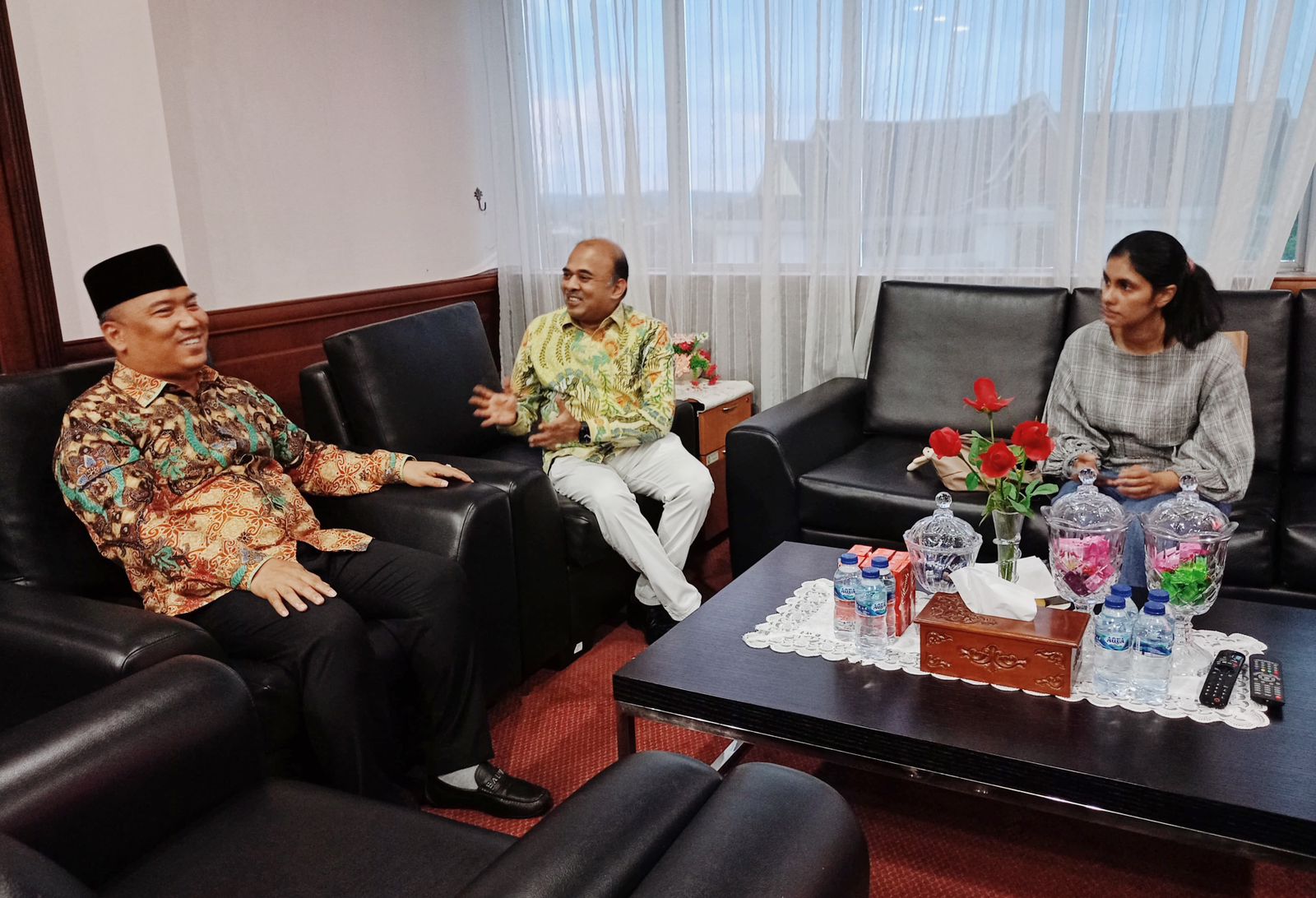 Wagub Kepri dan Deputy Chief of Mission Konjen India Bahas Potensi Investasi – Marwah Kepri